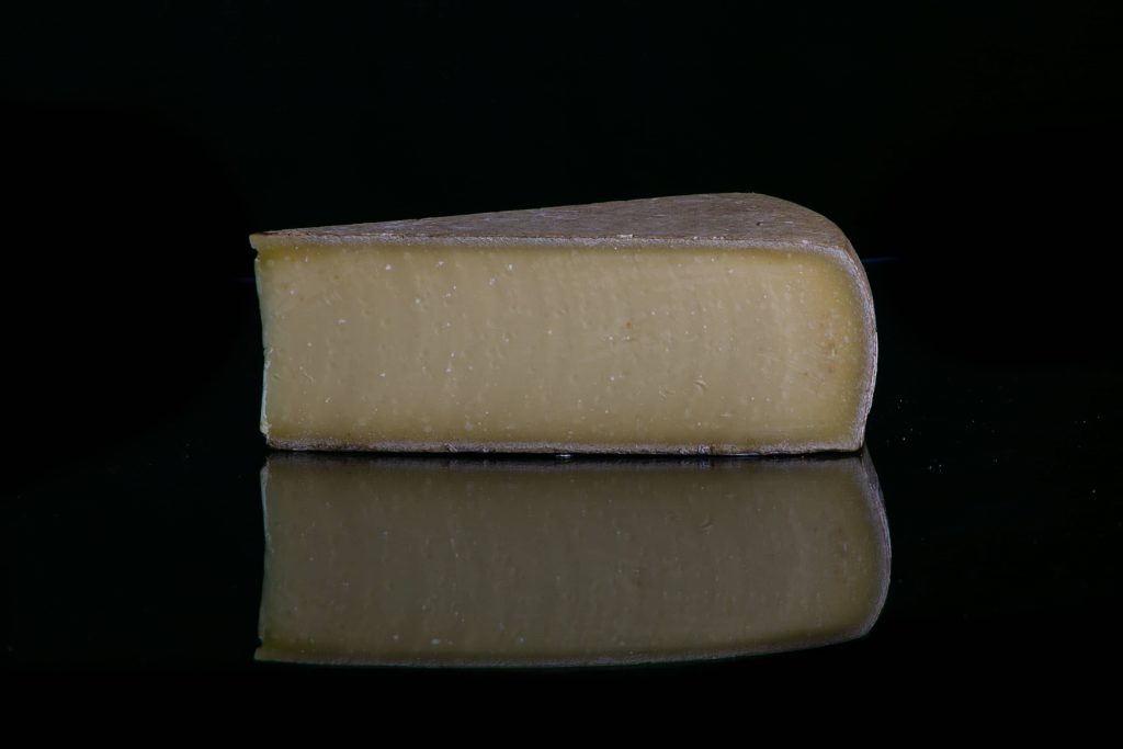 Quels fromages d'été choisir pour sublimer vos salades